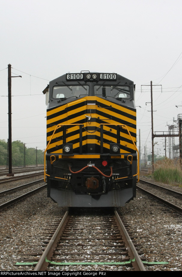 NS Nickle Plate Road heritage locomotive 8100